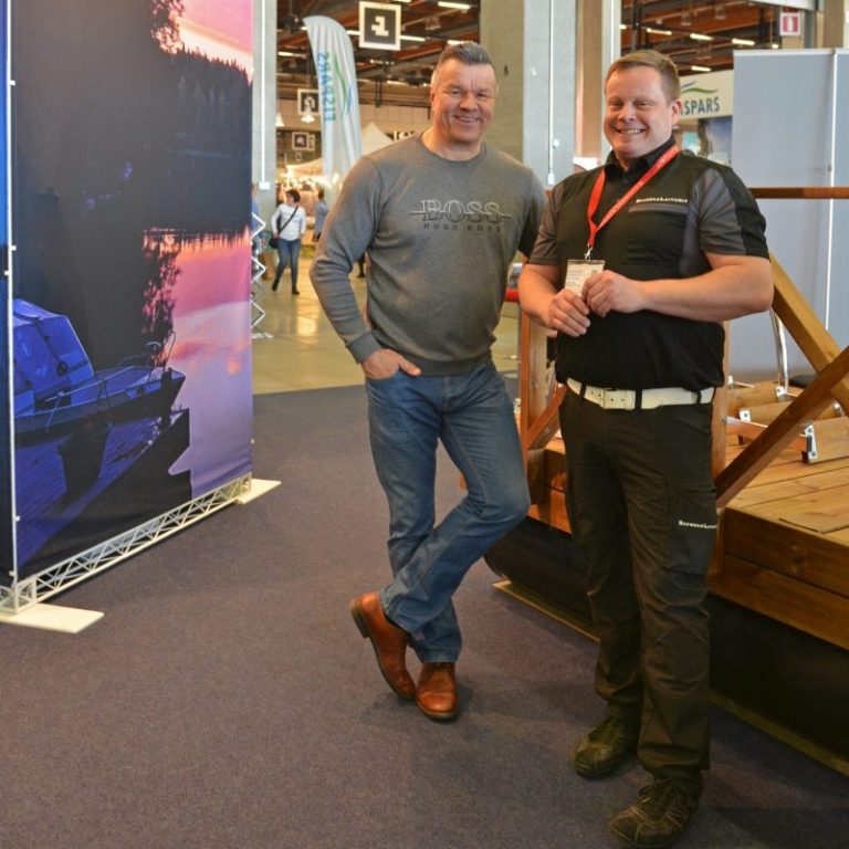 Tomi Kokkonen - Savorak