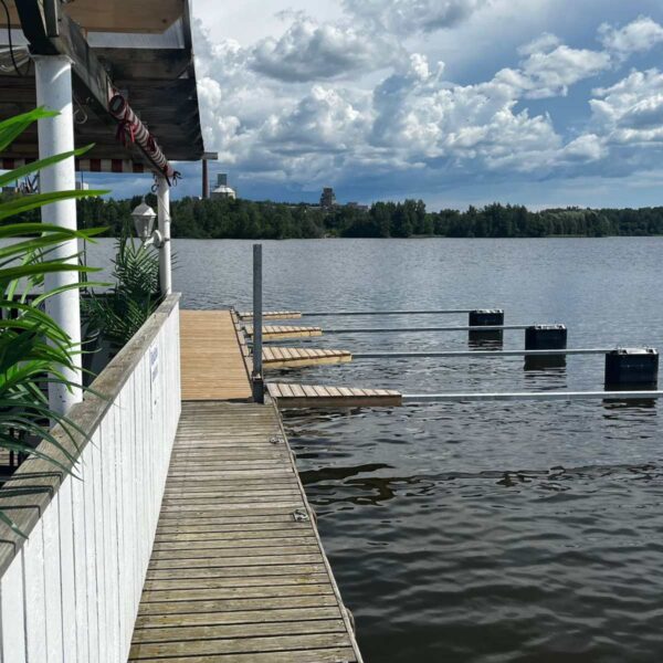 Kaljaasi – kelluva ravintola ja onnistunut laituriyhteistyö Savorakin ...